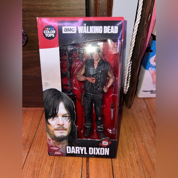 Toys | Nwt The Walking Dead Daryl Dixon Action Figure | Poshmark